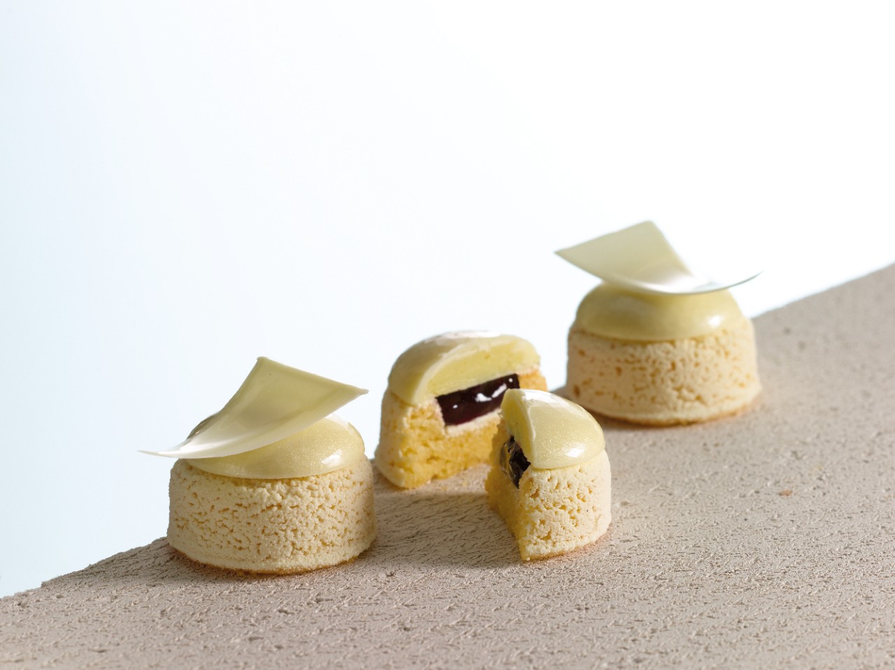Belcolade Selection Blanc No Added Sugar - Puratos