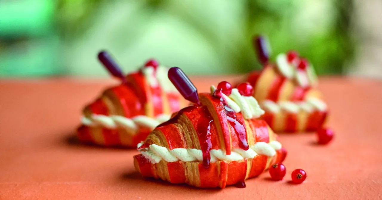 Blueberry Smoobees & Cream - Puratos